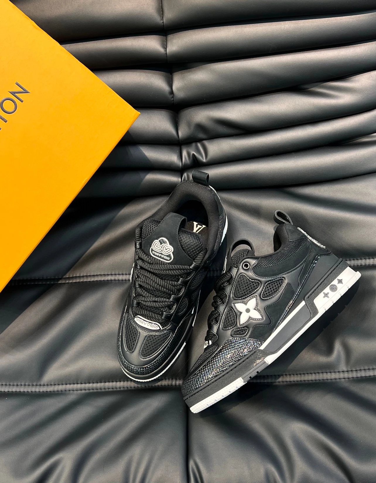 Lv Skate Monogram Mens