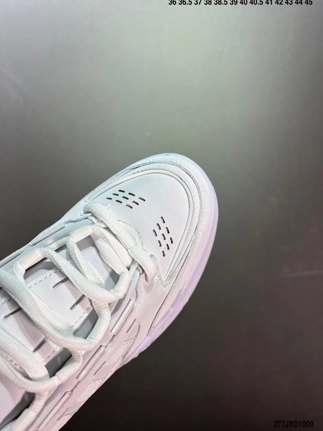 阿迪达斯/Adidas Originals ADI2000系列 三叶草男女复古低帮休闲板鞋厚底百搭情侣运动滑板鞋小白鞋 全白色 HR1745