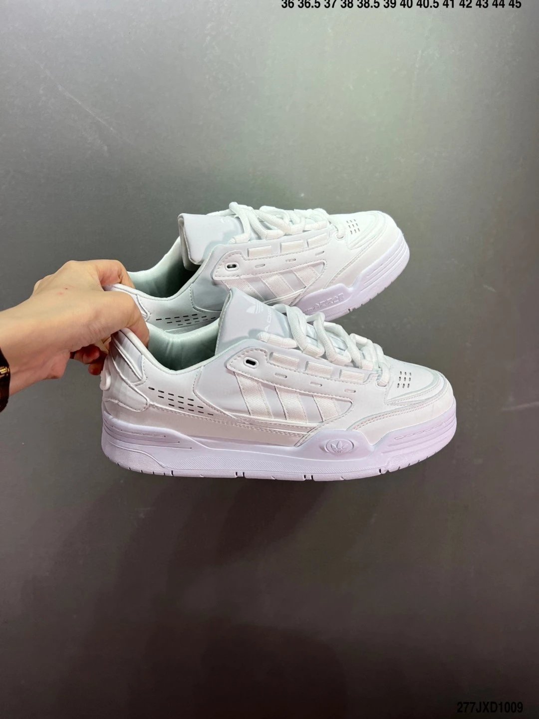 阿迪达斯/Adidas Originals ADI2000系列 三叶草男女复古低帮休闲板鞋厚底百搭情侣运动滑板鞋小白鞋 全白色 HR1745